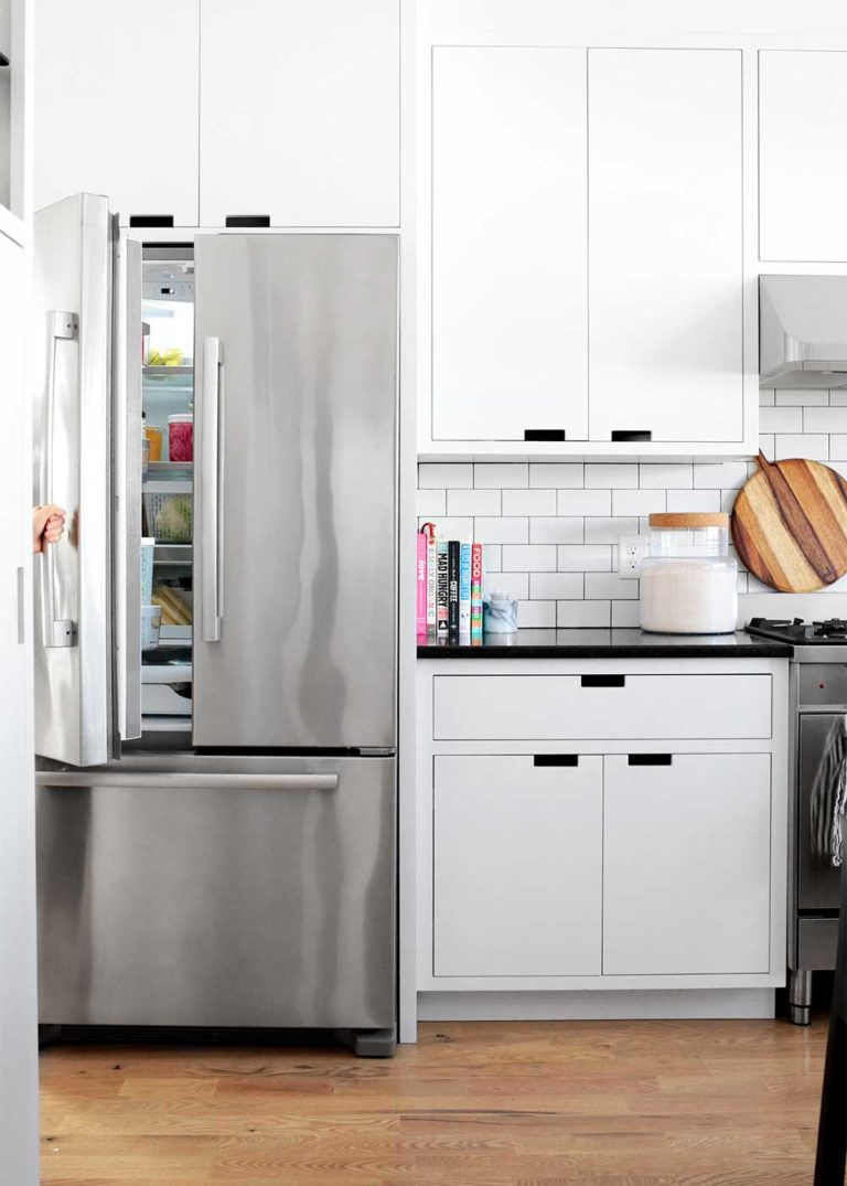 Minimalist Fridge - The Faux Martha